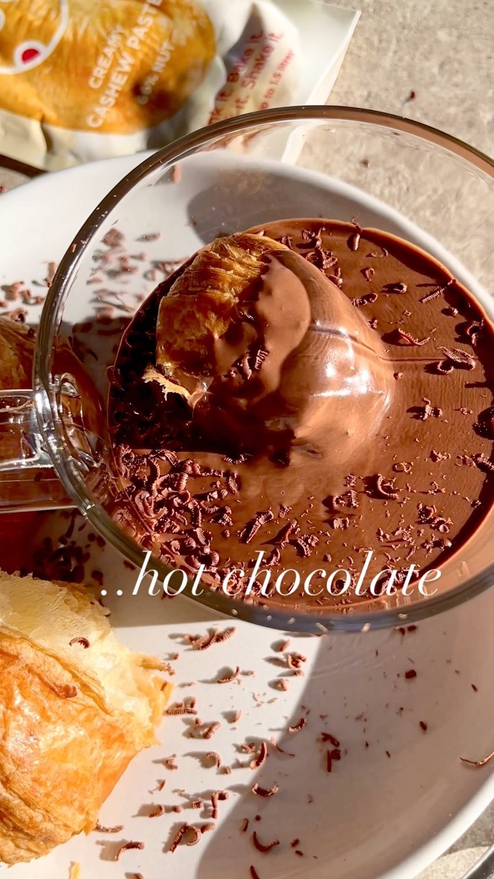 Have you ever tried French Hot Chocolate ? • nooj